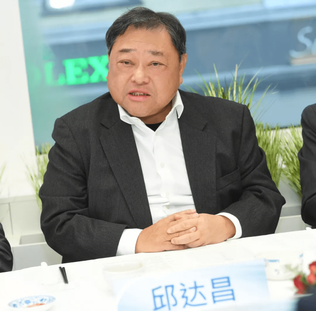 Wen Guohui, Deputy Secretary of Guangzhou Municipal Committee and Mayor ...